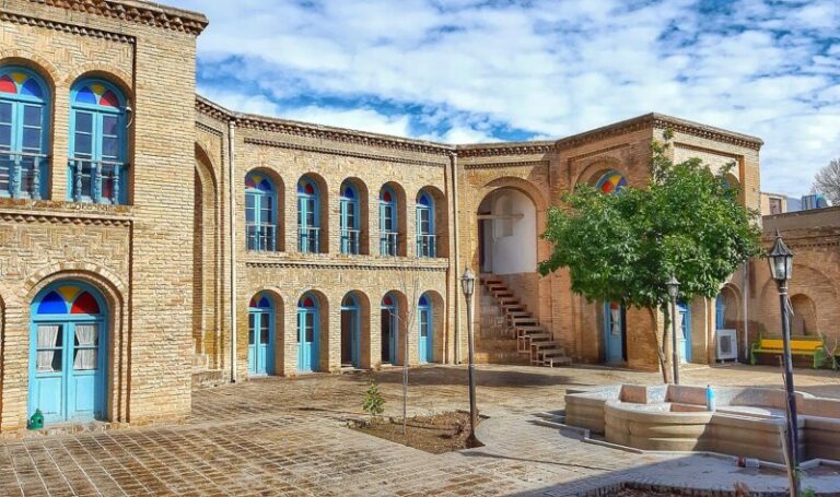 Akhund Abu’s house – Walking In Iran